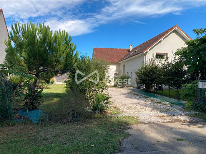 Castetnau-Camblong - Maison 7 pièces à vendre
