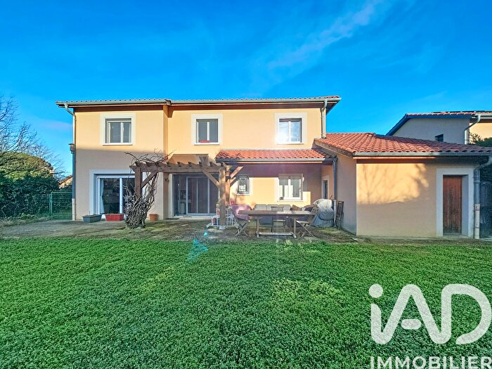 Maison à vendre - Corbas - 7 pièces - 3 chambres