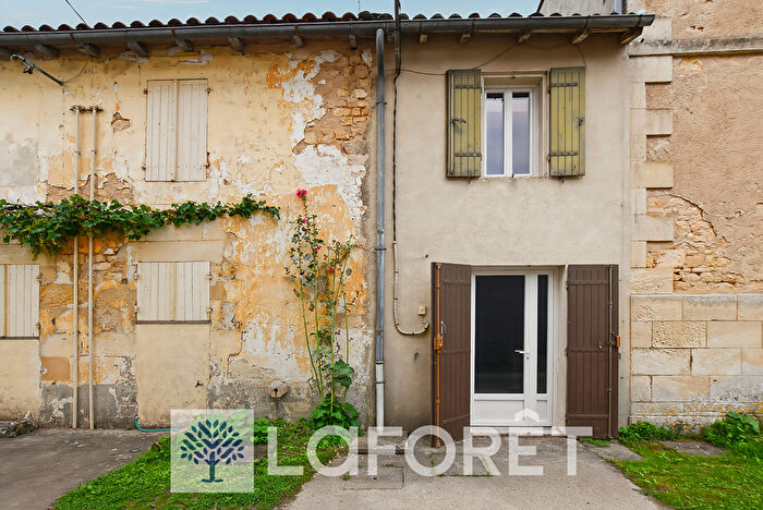 Maison à vendre - Champagnolles - 2 pièces - 1 chambre