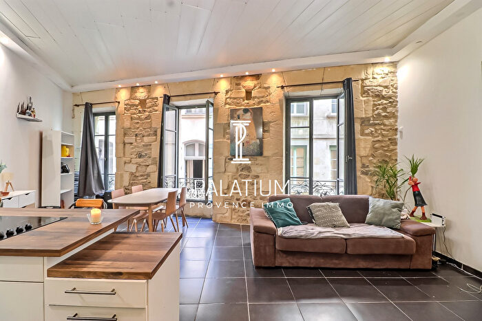 Appartement à vendre - Nîmes, Ecusson, Arènes - 2 pièces - 1 chambre