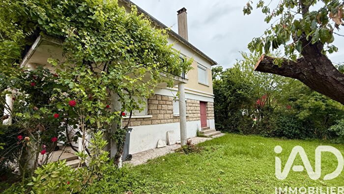 Maison 8 pièces à vendre - Massy, Pileu, Graviers, Vilmorin, Square de Clos de Villaine