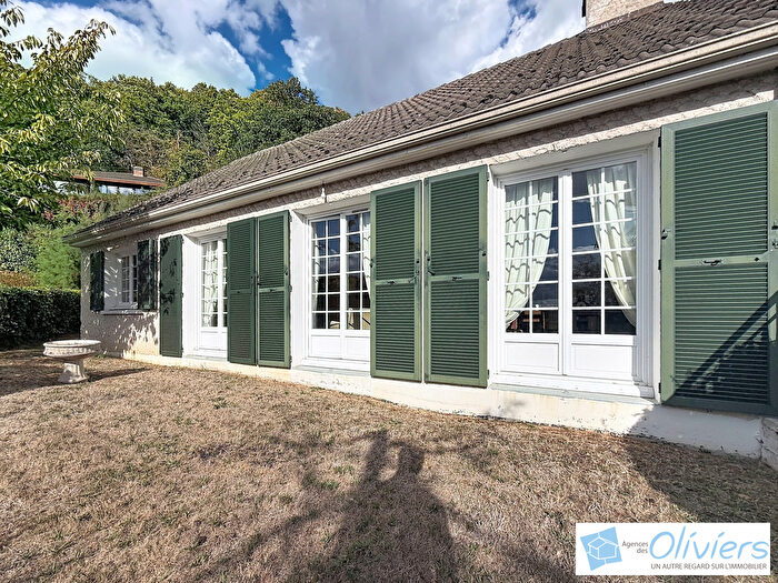 Maison 8 pièces à Chevreuse, à vendre