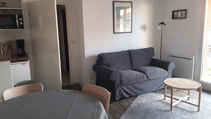 Appartement à louer - Saint-Quentin - 2 pièces - 1 chambre