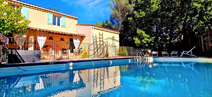 Maison 5 pièces à vendre à Lourmarin