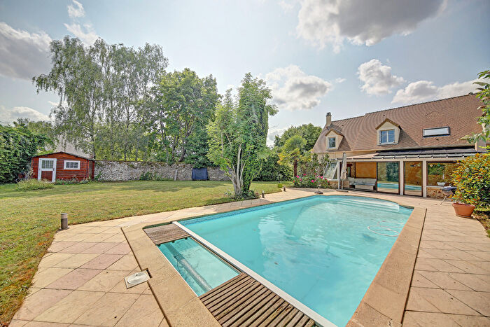 Orgeval - Maison 9 pièces à vendre