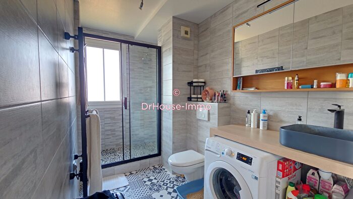 Appartement 2 pièces à Émerainville, à vendre