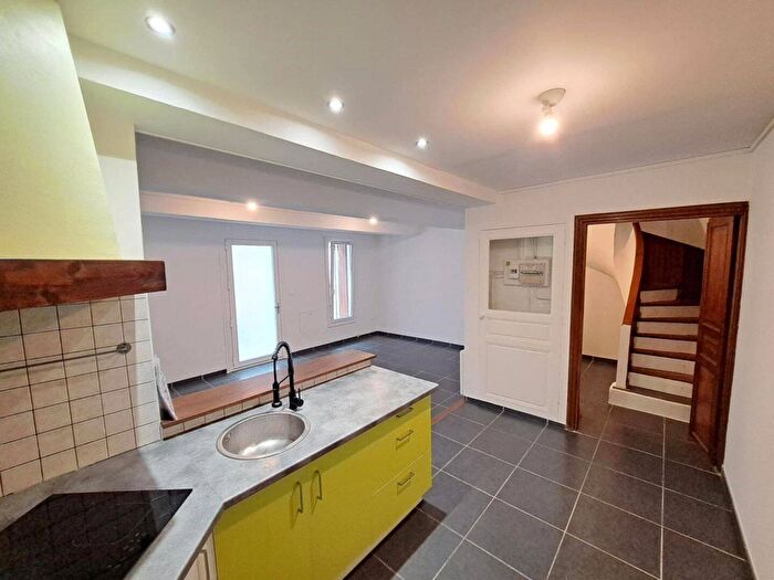 Maison à louer - Cers - 5 pièces - 4 chambres