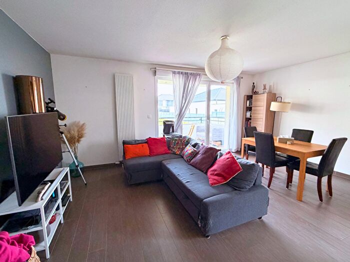 Appartement à vendre - Wittelsheim - 3 pièces - 2 chambres