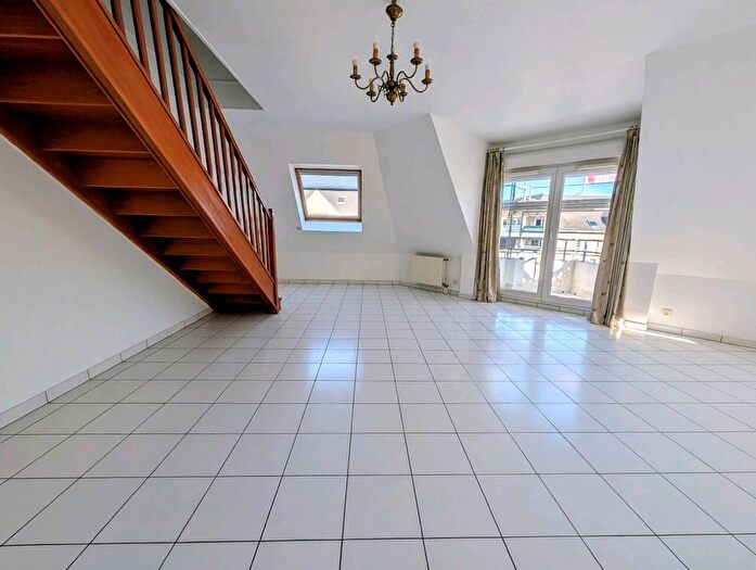 Appartement à louer - Mériel - 4 pièces - 3 chambres