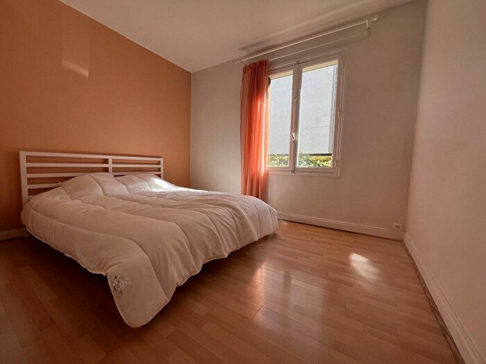 Levallois-Perret : Appartement 3 pièces à louer