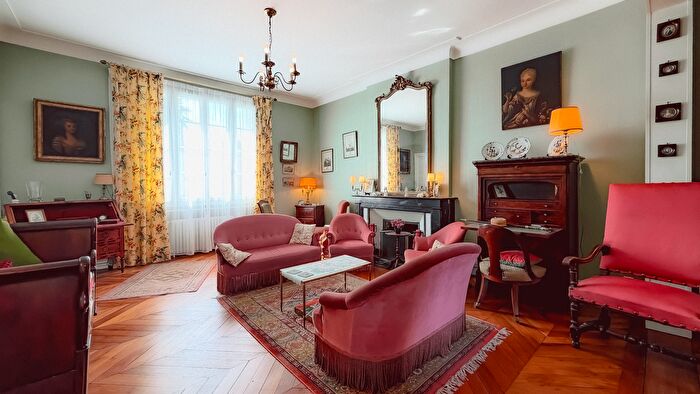 Maison 18 pièces à vendre - Le Mans, Tessé