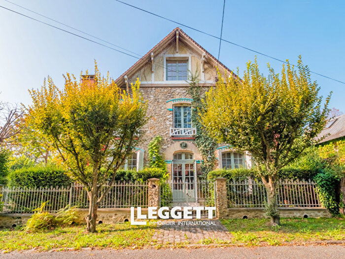 Maison à vendre - Vaux-sur-Seine - 10 pièces - 6 chambres