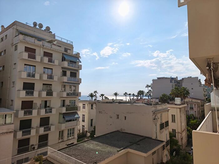 Appartement à vendre - Nice, Promenade des Anglais, Rue de France - 2 pièces - 1 chambre
