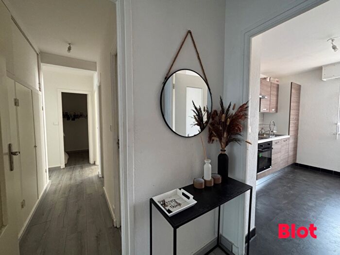 Appartement 4 pièces à Brest, Bellevue, à louer