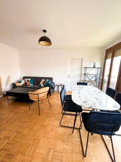 Appartement 5 pièces à Saint Maurice, Amiens, à louer