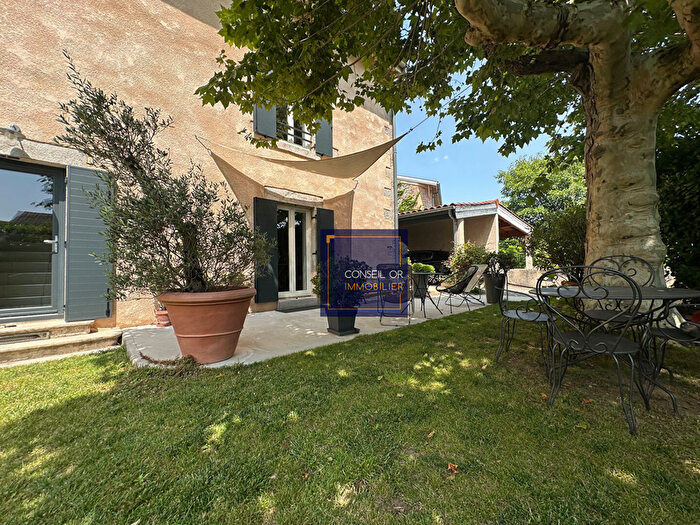 Maison à vendre - Saint-Genis-Laval, Collonges - 6 pièces - 5 chambres