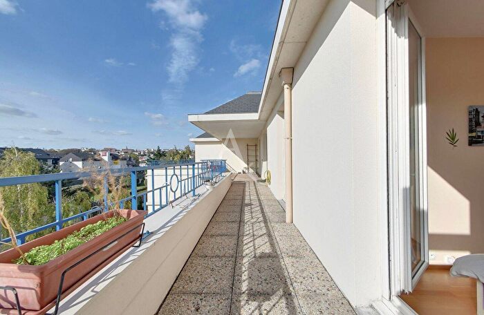 Appartement 5 pièces à louer à Beauté Baltard-Le Port, Nogent-sur-Marne