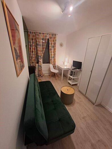 Le Village, Vaulx-en-Velin : Appartement 1 pièce à louer