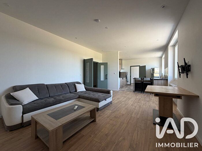Nouhant : Appartement 4 pièces à louer