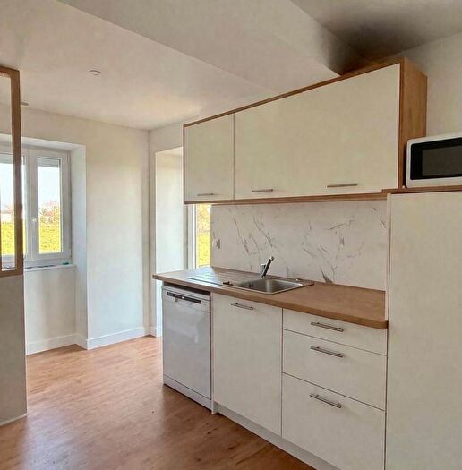 Appartement à louer - Sainte Suzanne-Magret-Marmonts, Orthez - 3 pièces - 2 chambres