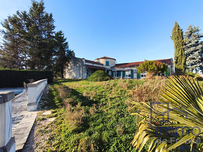 Maison à vendre - Veauche - 8 pièces - 5 chambres