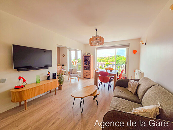 Maisons-Laffitte, Ouest : Appartement 4 pièces à vendre