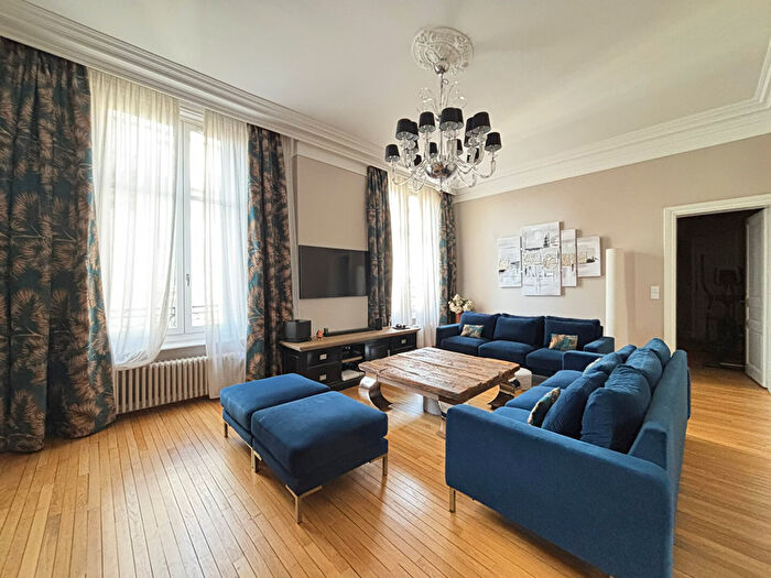 Appartement à vendre - Limoges, Centre-ville, Hôtel de Ville, Emailleurs - 7 pièces - 4 chambres