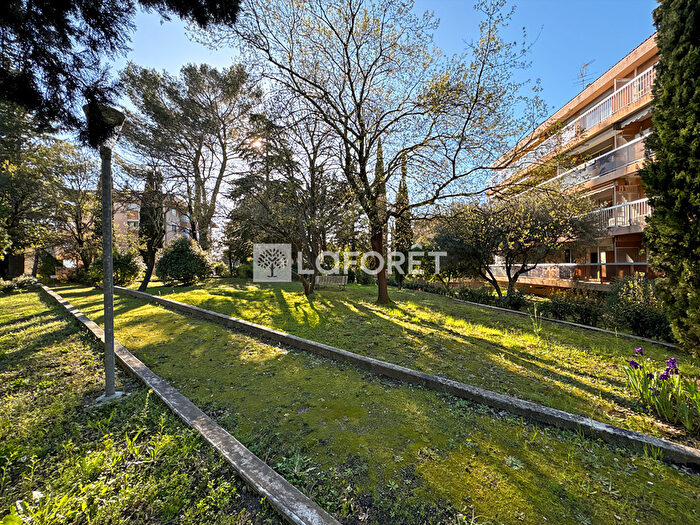 Appartement à vendre - Nîmes, Tour Magne - 4 pièces - 2 chambres