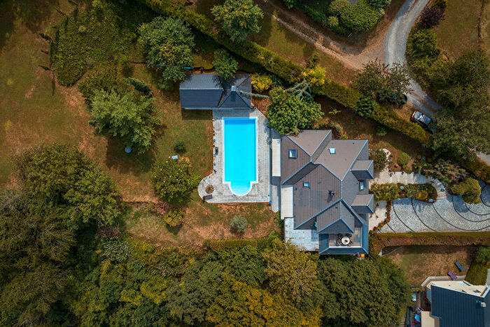 Maison à vendre - Rixheim, Centre-ville, Gare - 9 pièces - 5 chambres