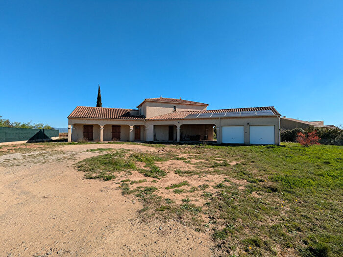 Maison à vendre - Castelnau-dAude - 6 pièces - 5 chambres