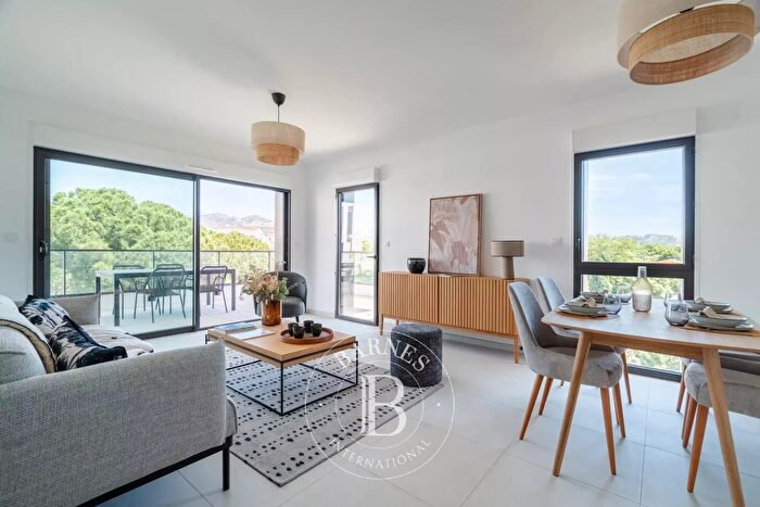 Marseille 8ème, Bonneveine : Appartement 3 pièces à vendre