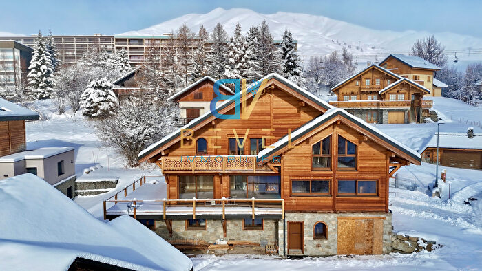 Maison à vendre - Fontcouverte-la-Toussuire - 9 pièces - 7 chambres