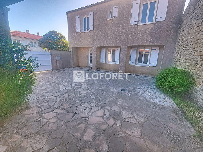 Maison à vendre - Saint-Pierre-dOléron - 4 pièces - 3 chambres