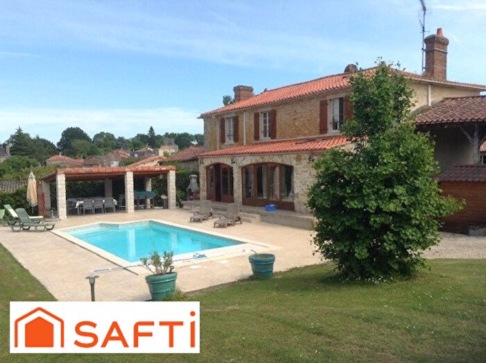 Maison à vendre - La Jaudonnière - 7 pièces - 3 chambres