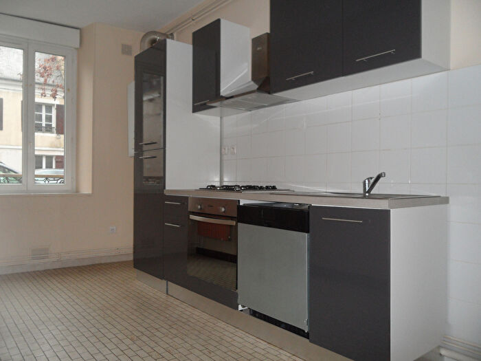 Appartement à louer - Bourges, Chancellerie, Gibjoncs, Moulon - 3 pièces - 2 chambres