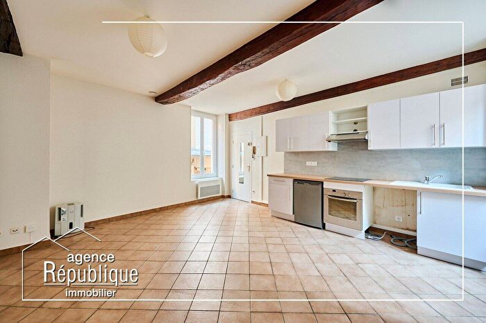 Appartement à louer - Grangier, Dijon - 2 pièces - 1 chambre