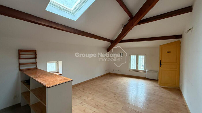 Appartement à louer - Montfrin - 2 pièces - 2 chambres