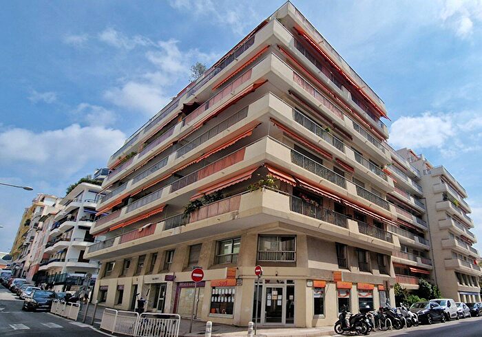 Thiers, Nice - Appartement 1 pièce à louer