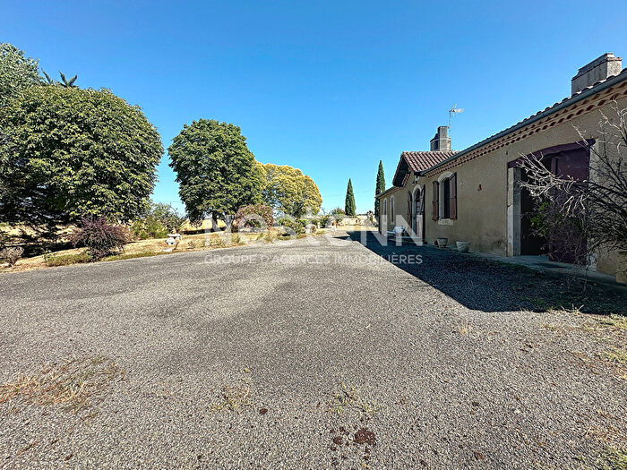 Maison à vendre - Nougaroulet - 6 pièces - 4 chambres