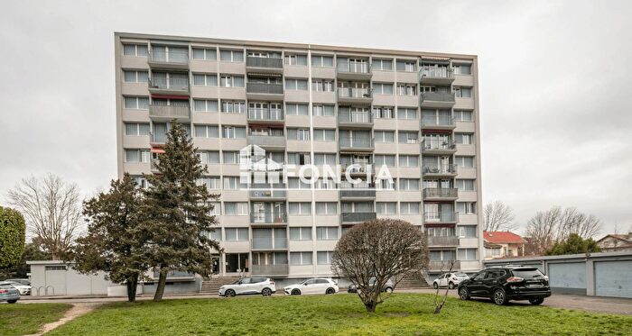 Appartement 4 pièces à vendre à Échirolles, Bayard, La Luire, Vicose, Comboire