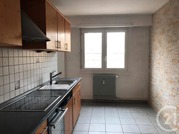 Appartement 4 pièces à louer - Strasbourg, Neudorf, Saint-Urbain, Landsberg