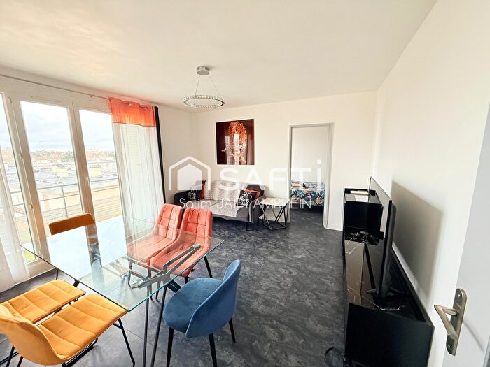 Appartement à vendre - Noisy-le-Grand, Est - 3 pièces - 2 chambres