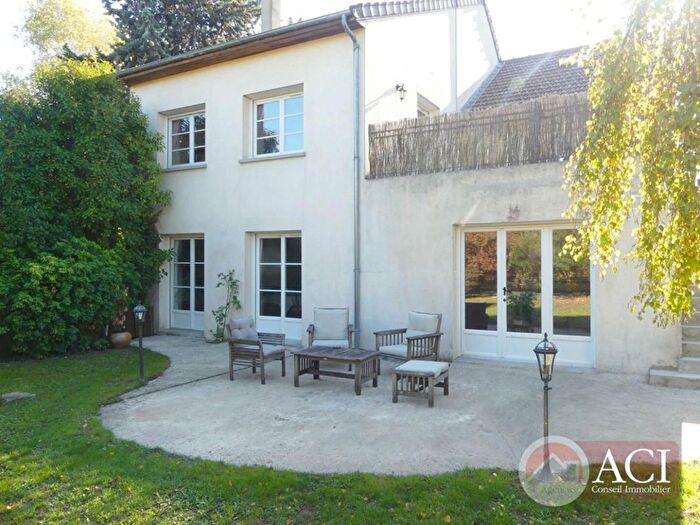 Maison 11 pièces à vendre à Groslay