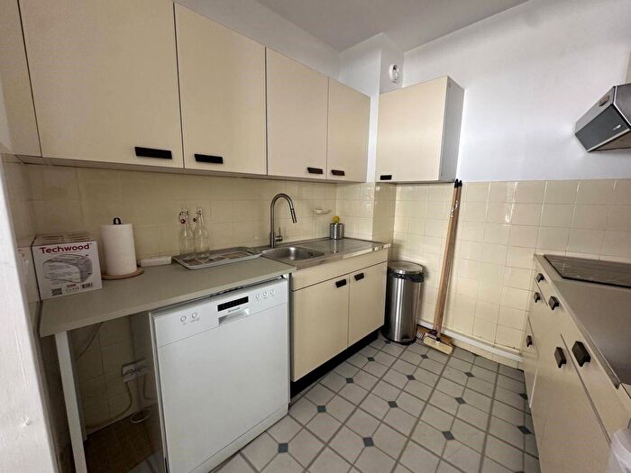 Appartement 2 pièces à La Conception, Marseille 5ème arrondissement, à louer