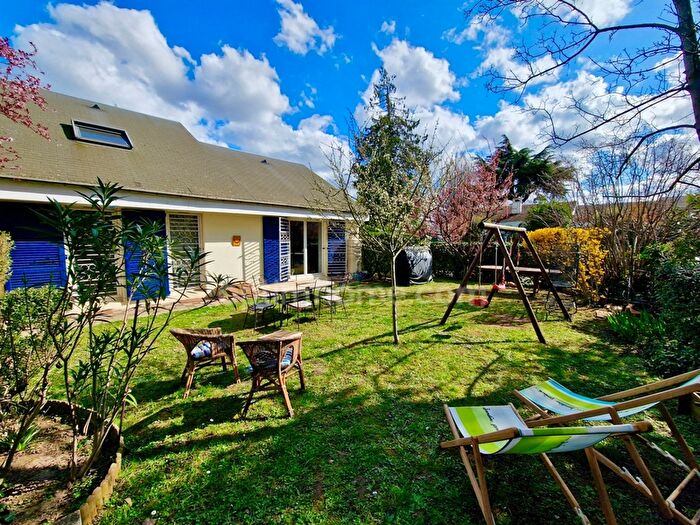 Maison à vendre - Thiais, Pavé de Grignon - 7 pièces - 5 chambres