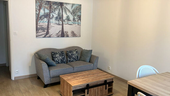 Appartement à louer - Saint-Denis - 3 pièces - 2 chambres