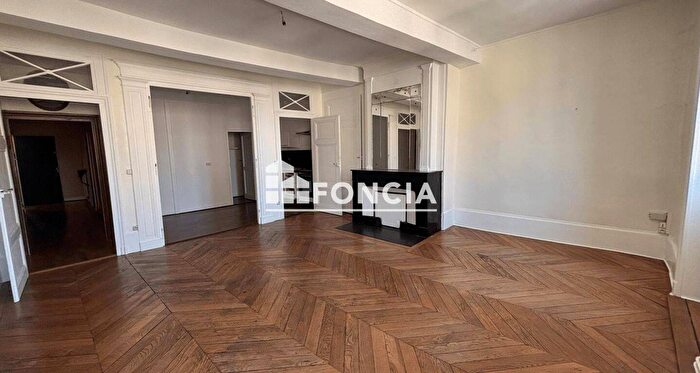 Appartement 3 pièces à louer - centre Ville-La Chartonnière-La Barre, Villefranche-sur-Saône
