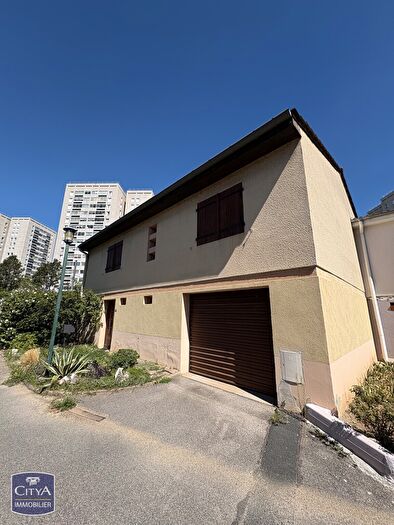 Maison 4 pièces à vendre à Vénissieux, Saint-Exupéry