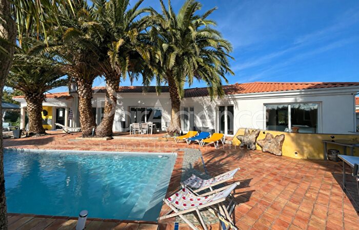 Maison à vendre - Royan, Maine Arnaud, Maine Geoffroy - 6 pièces - 4 chambres