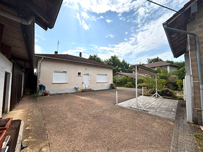 Maison 4 pièces à vendre à Dommartin